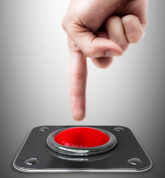 Two Buttons – Escape to Reality